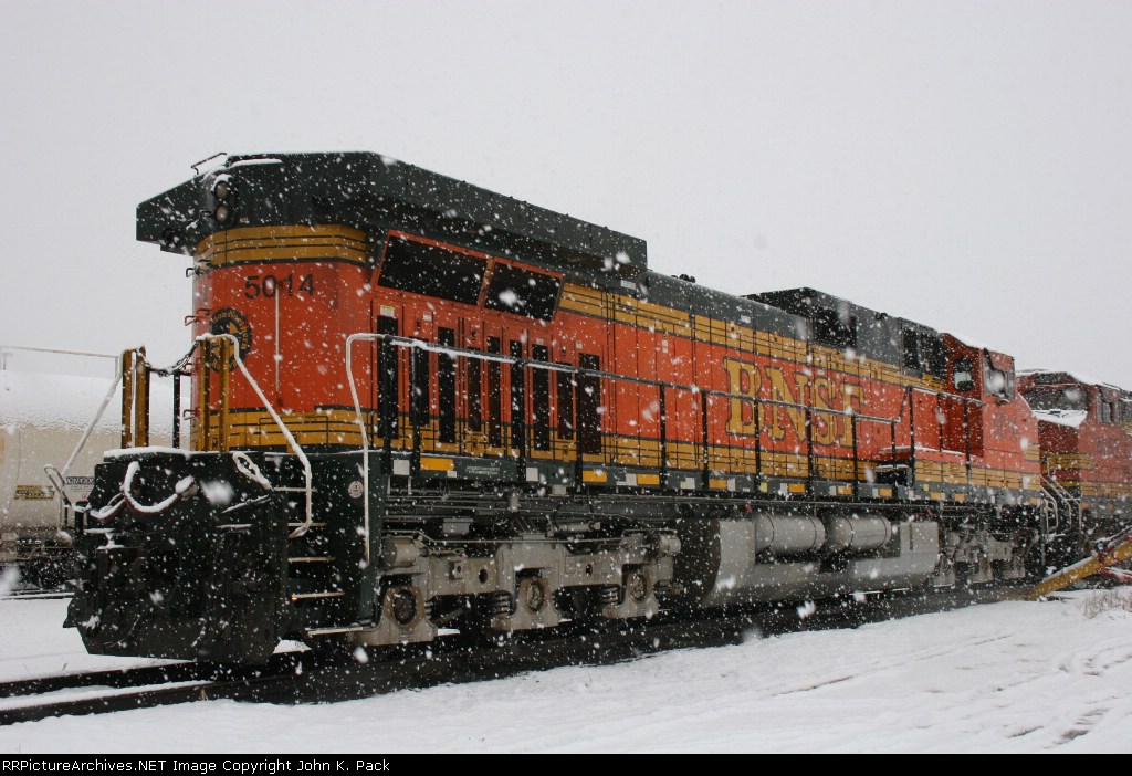 BNSF 5044